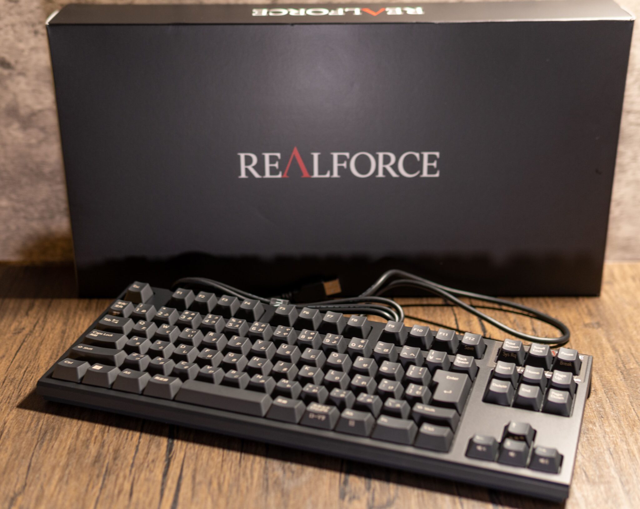 【REALFORCE R3Sレビュー】静音で打ち心地の良いキーボードでありつつ、価格が抑えられたモデル | ガジェットフロント