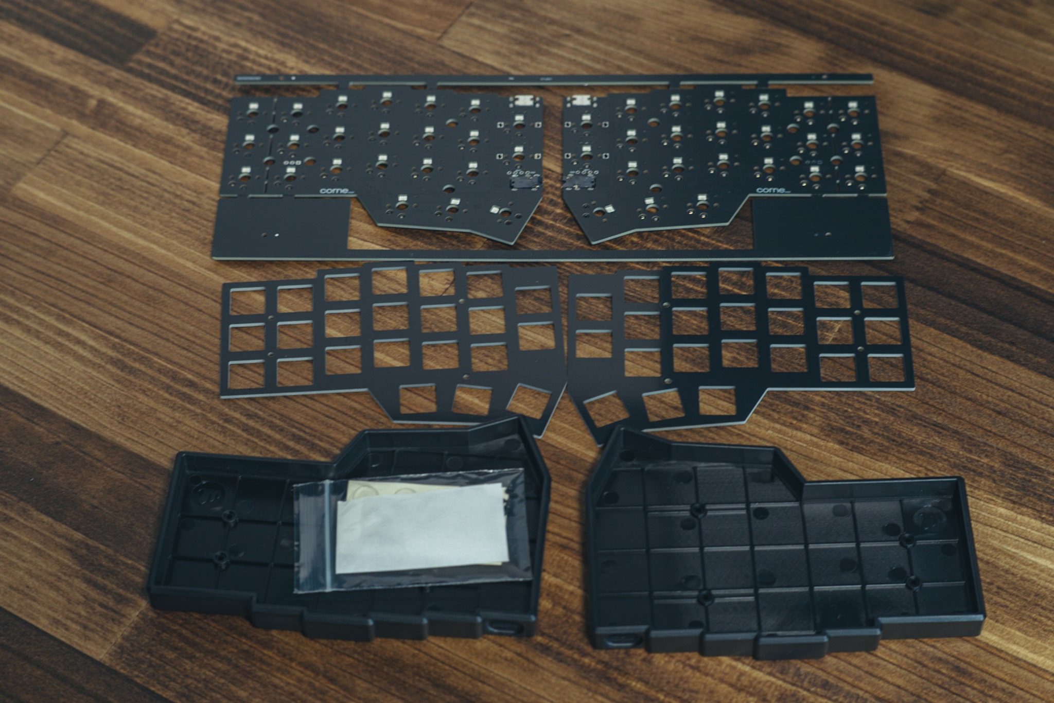 Corne V4 Chocolateを使ってみた！簡単に作れる自作キーボード | ガジェフロ